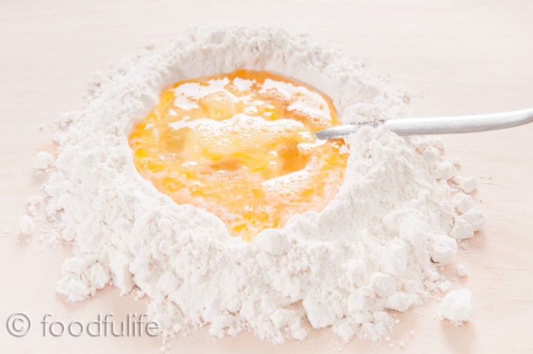 Fresh Egg Pasta with Flour 00 (Step by Step) | Foodfulife